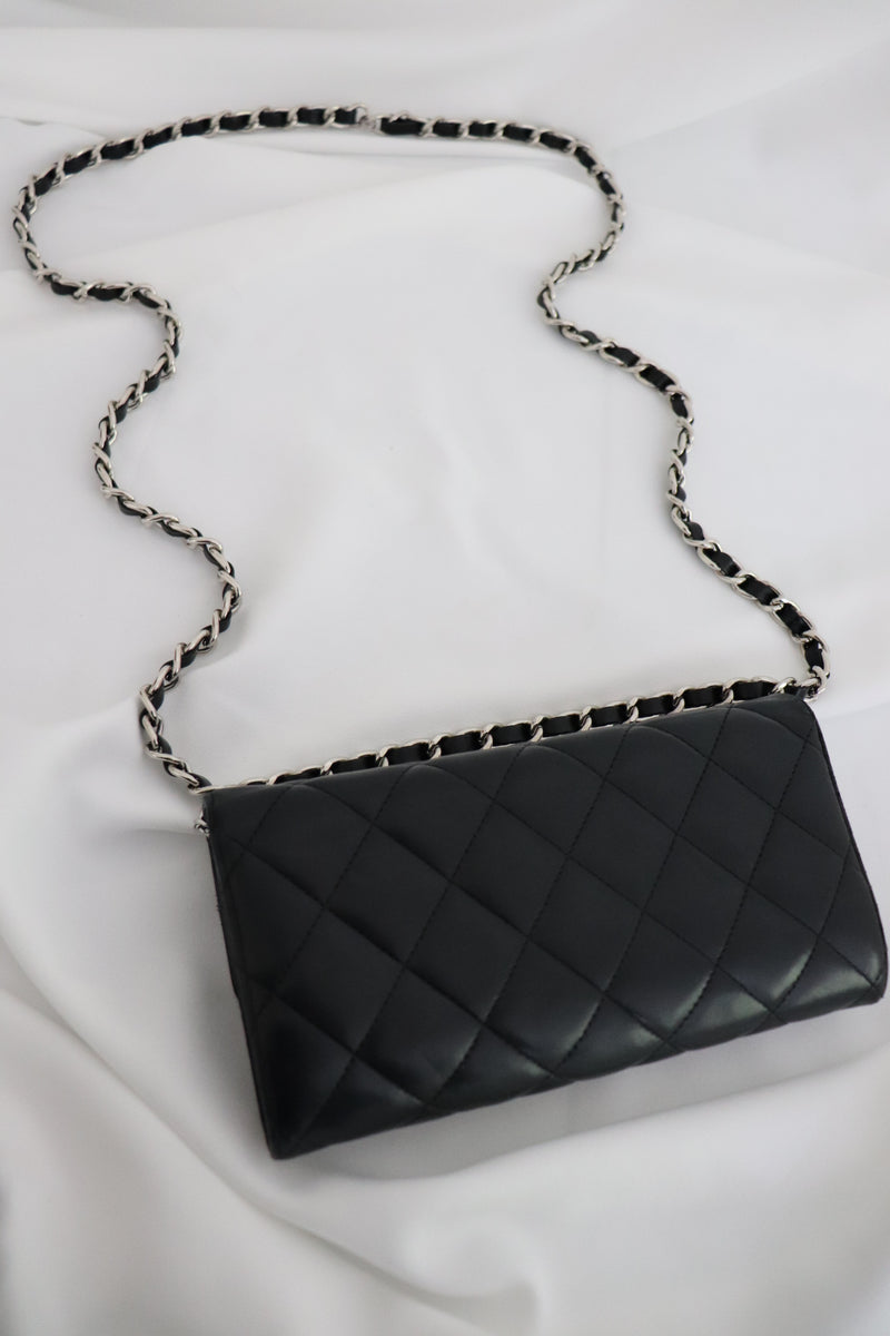 Chanel lambskin quilted flap wallet – The Vintage Landing